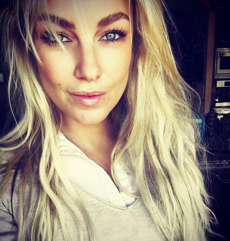 Picture of Amber Nichole Miller