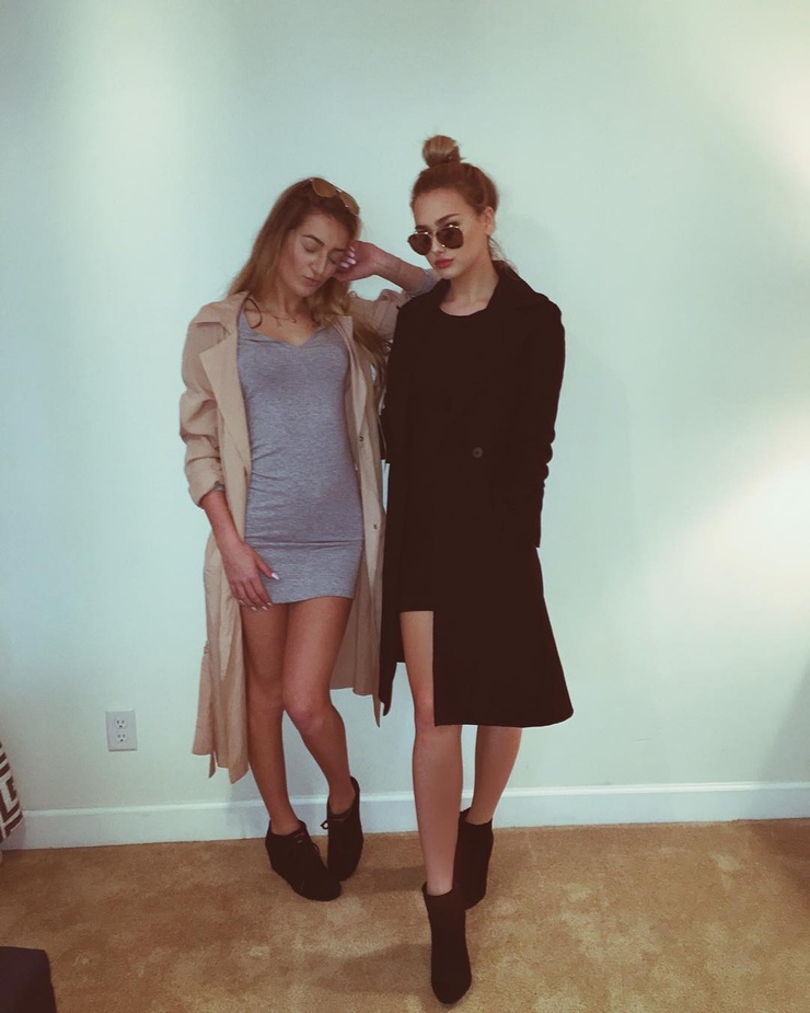 Molly O'Malia - Instagram