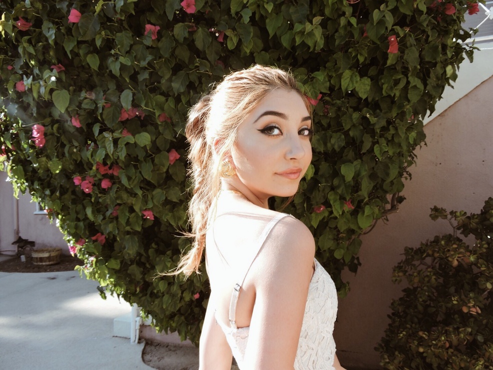 Picture of Jennessa Rose