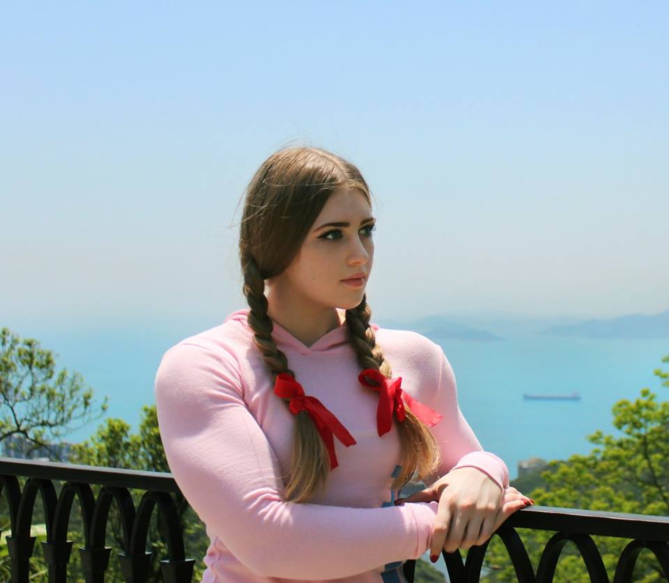 Picture of Julia Vins