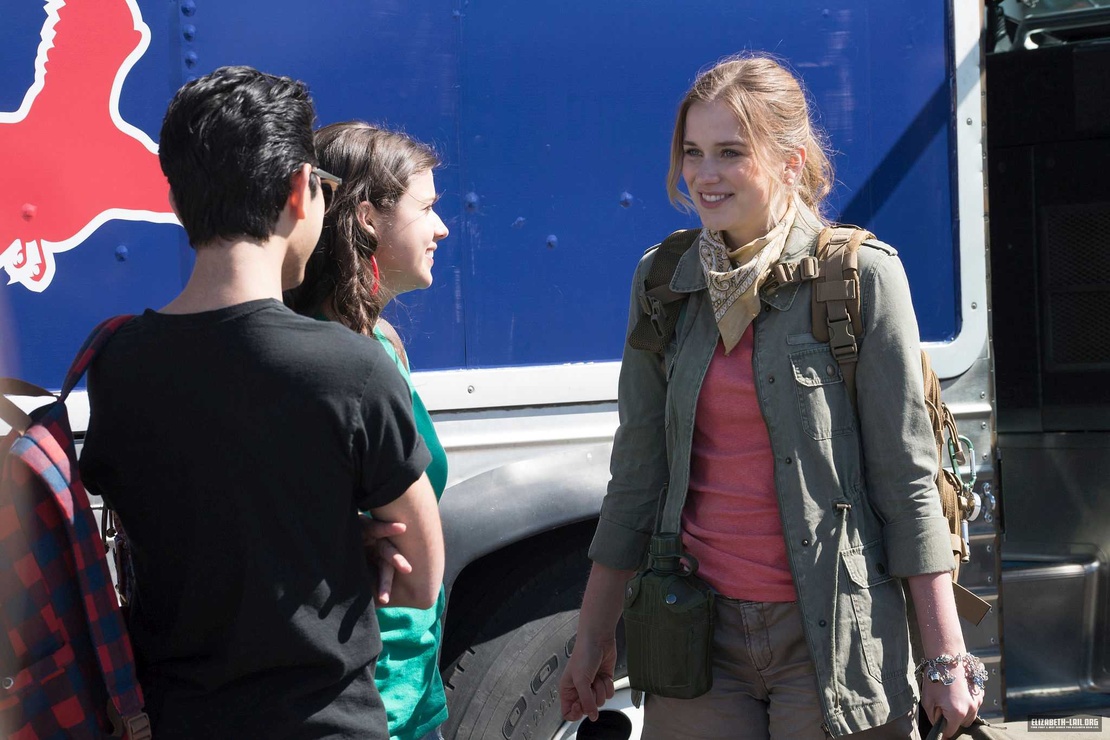 Picture of elizabeth lail