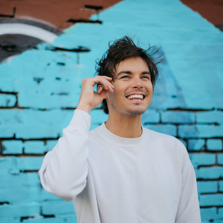 Tyler Blackburn image