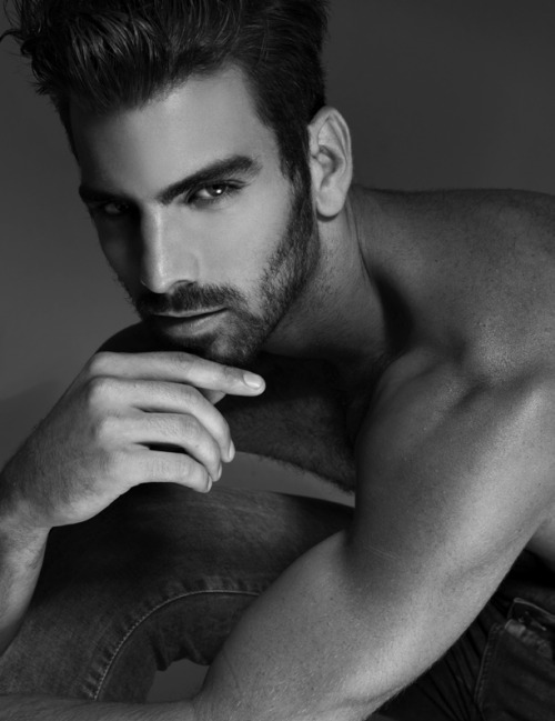 Nyle DiMarco picture