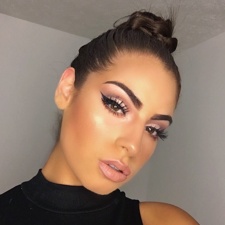 Picture of Nazanin Kavari