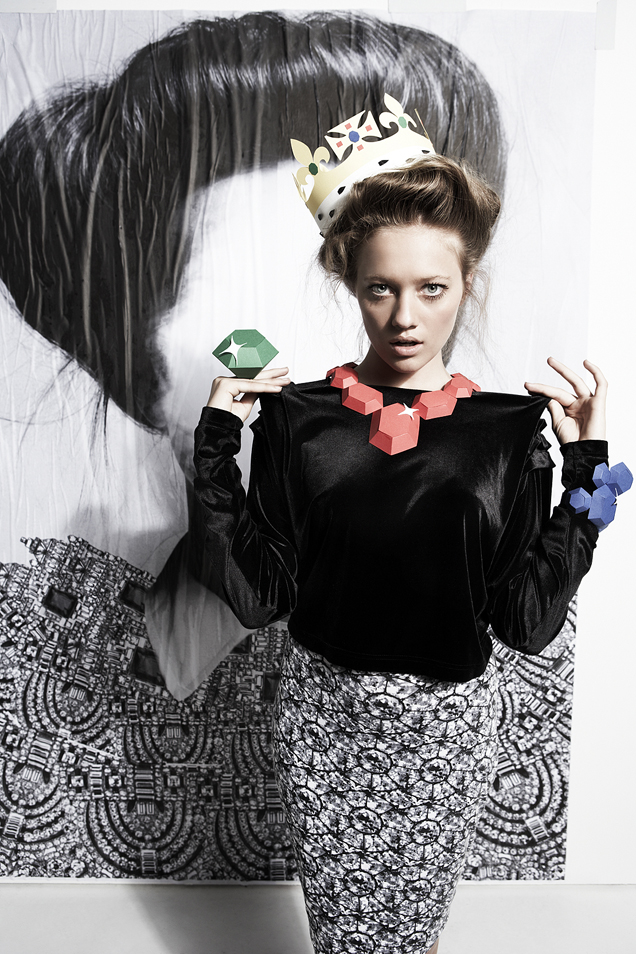 Zippora Seven picture