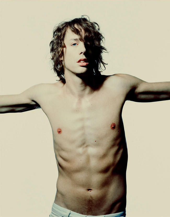Picture of Johnny Borrell