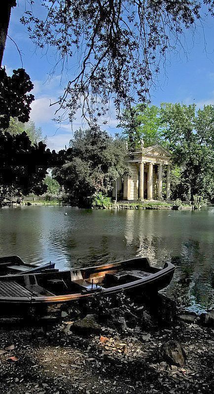 Villa Borghese Gardens, Roma