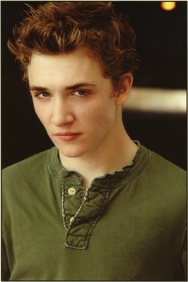 Picture of Kyle Gallner