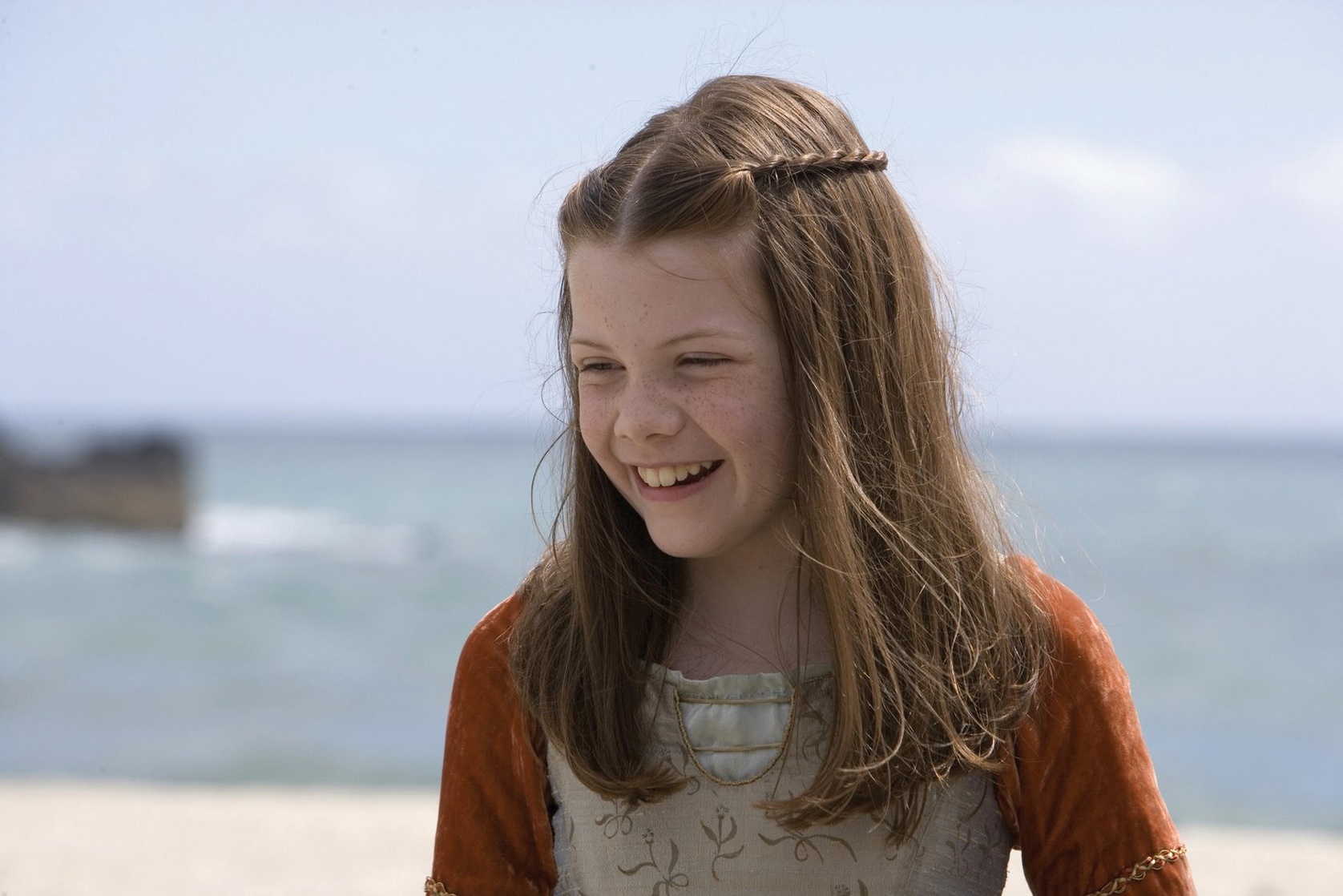 Lucy Pevensie image