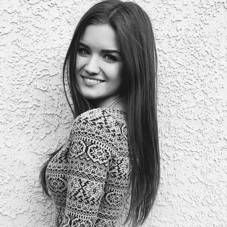 Picture of Nikki Sia