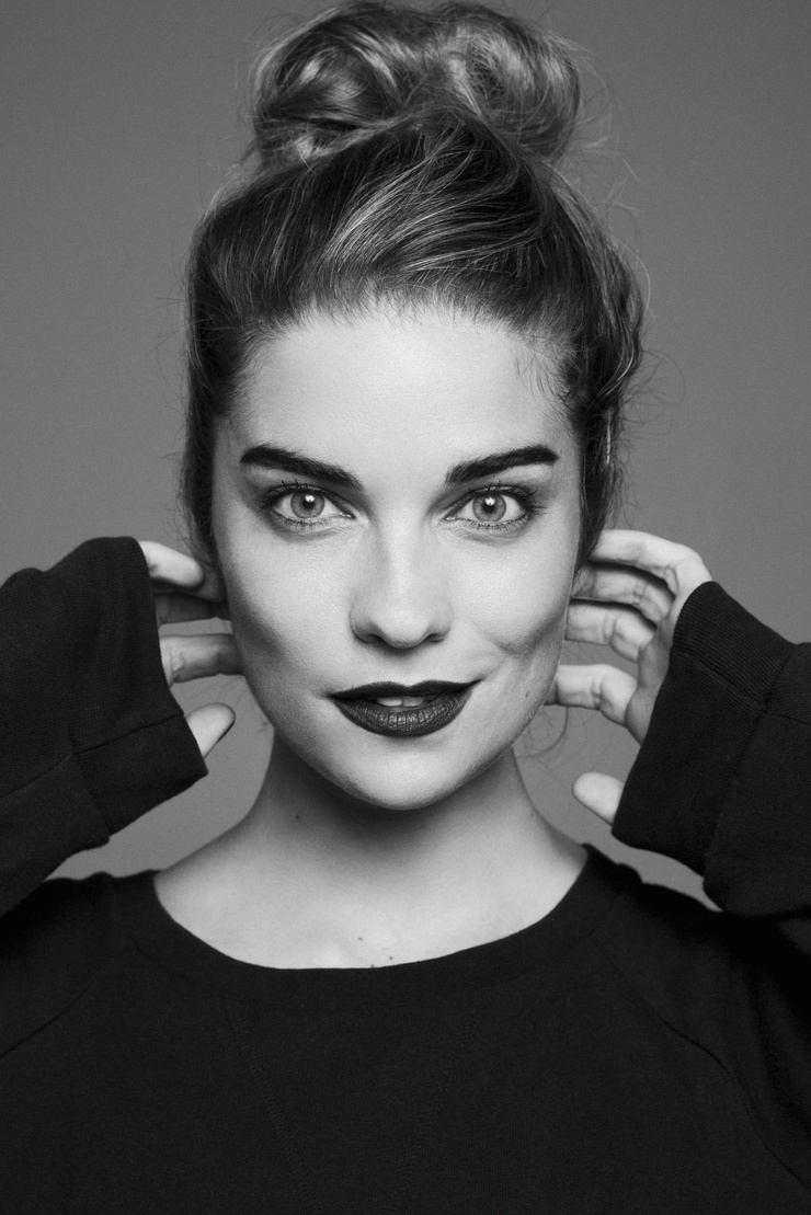 Picture of Annie Murphy