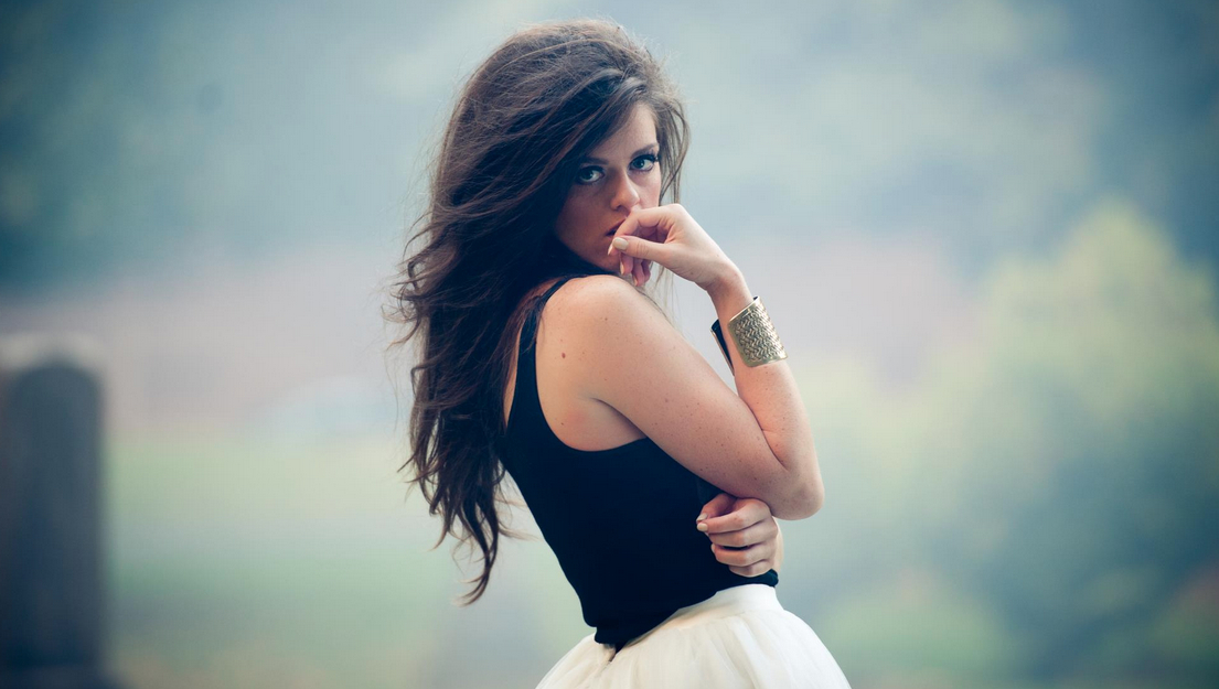 Picture of Sara Jackson-Holman