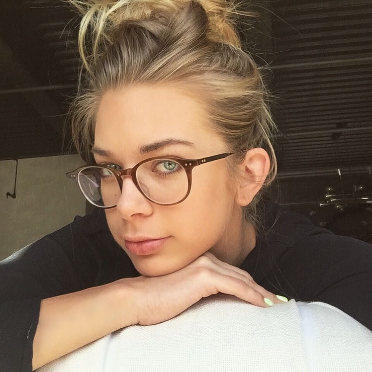 Picture of Brooke Hanmer