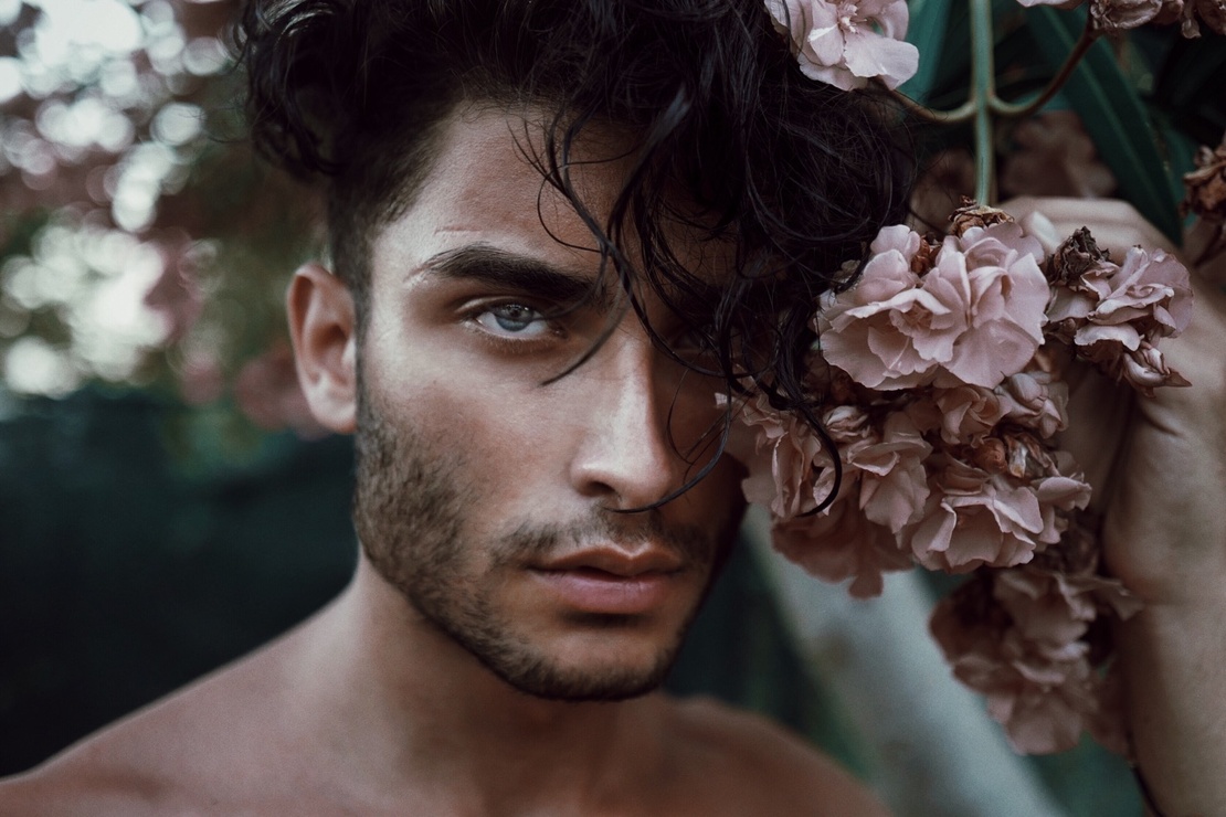 Picture of Toni Mahfud