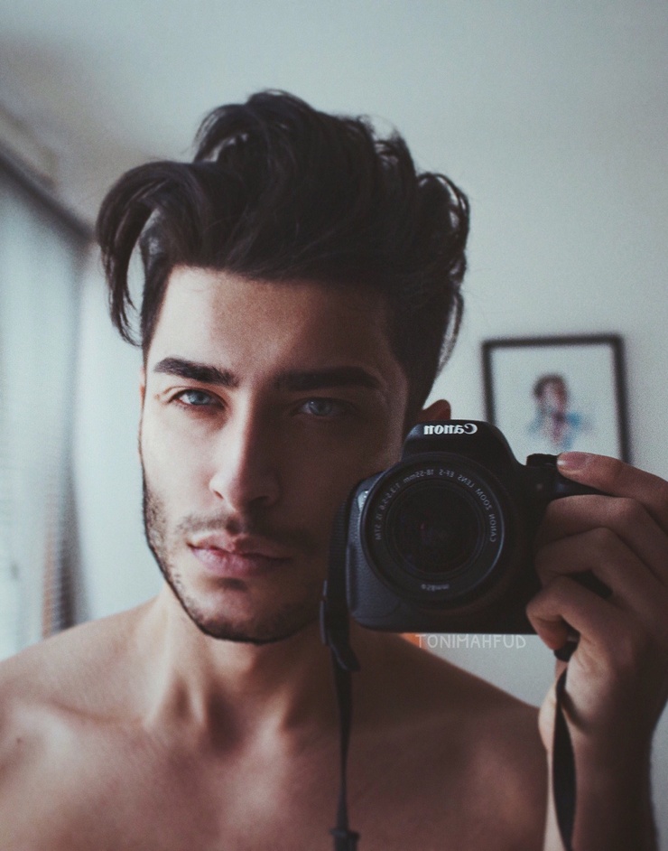 Picture of Toni Mahfud