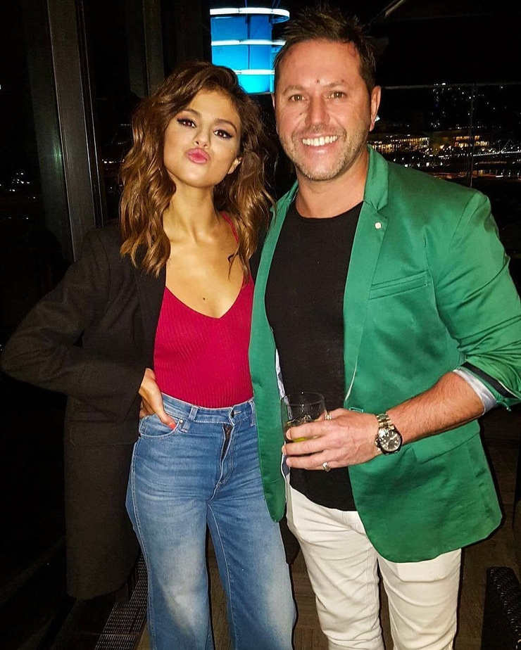 Selena Gomez image