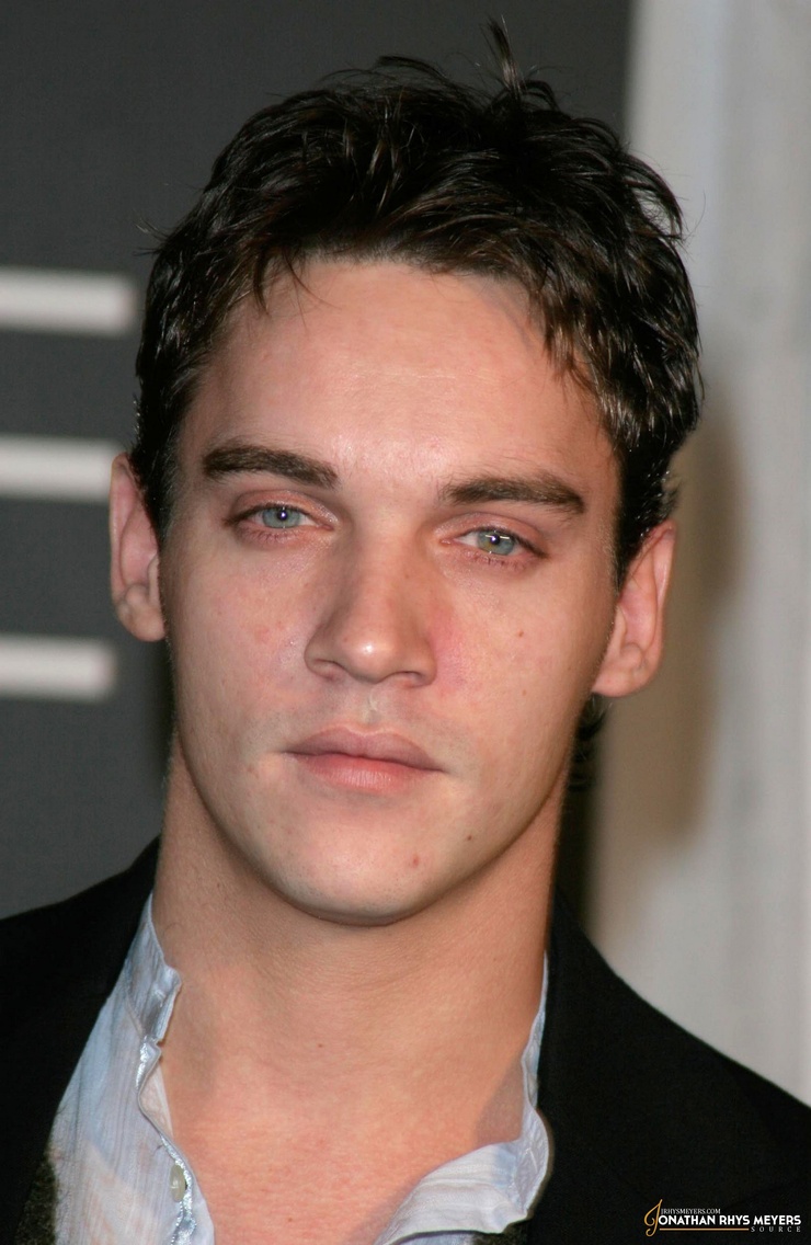 Picture of Jonathan Rhys Meyers