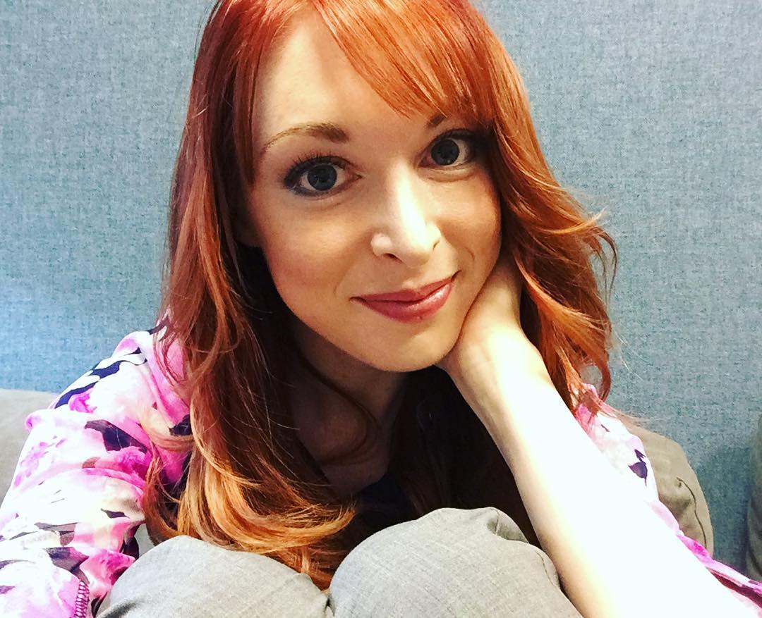 Lisa Foiles picture