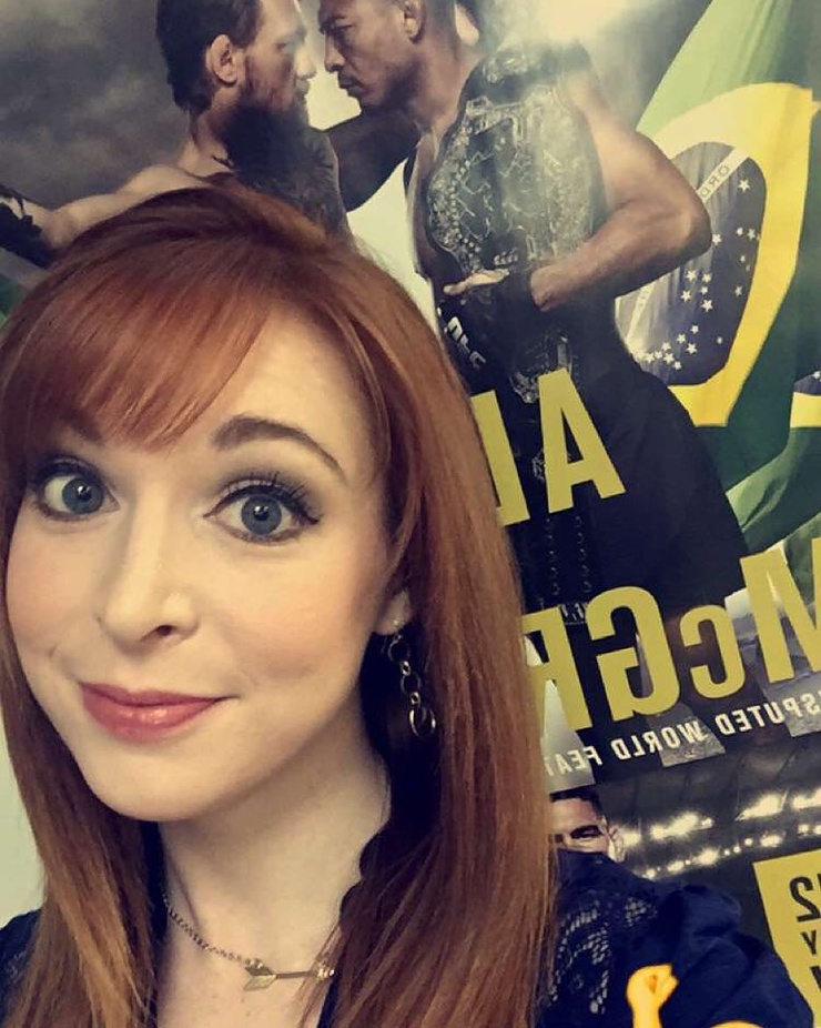 Picture of Lisa Foiles