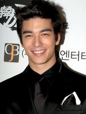 Picture of Dennis Oh