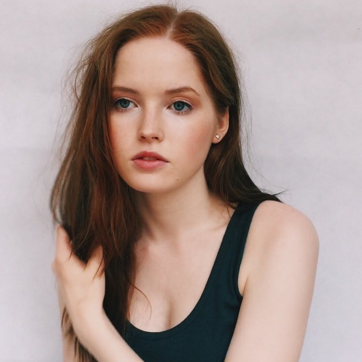 Picture of Ellie Bamber