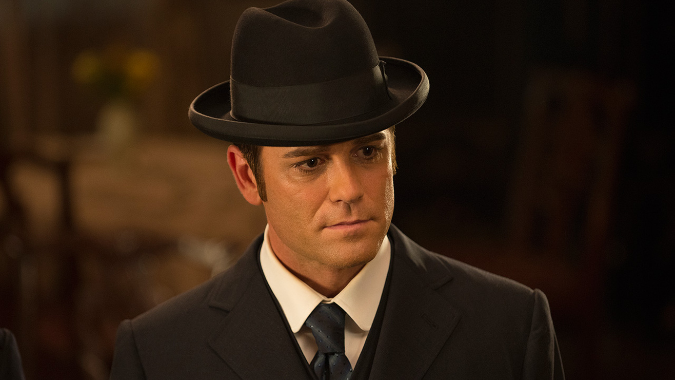 Picture of William Murdoch (Yannick Bisson)