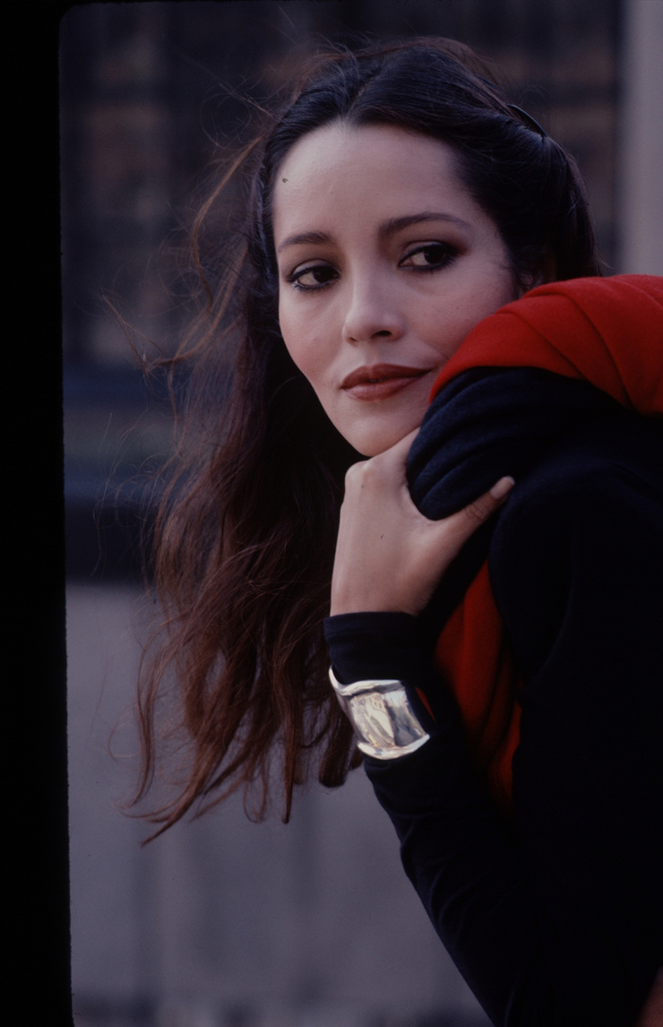 Picture of Barbara Carrera