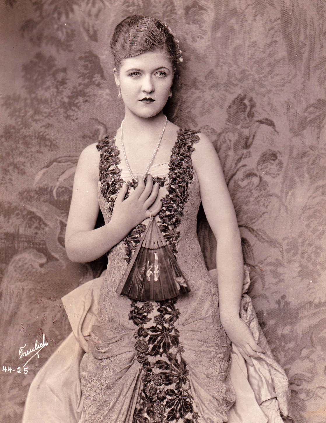 Picture of Laura La Plante