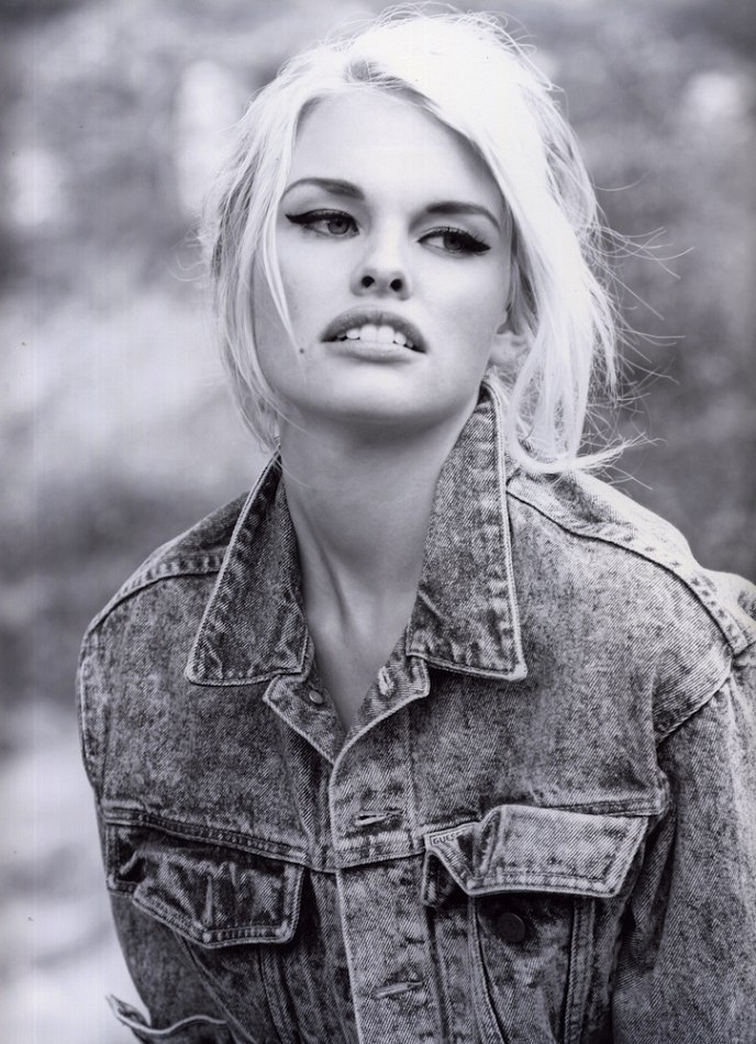 Picture of Hayley Corbett