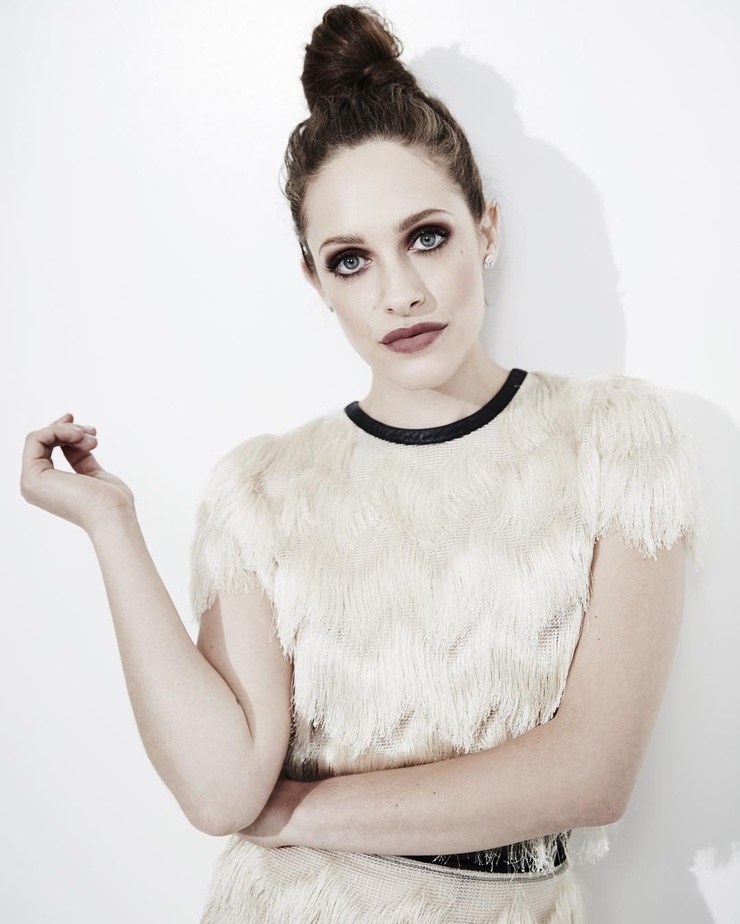 Picture of Carly Chaikin