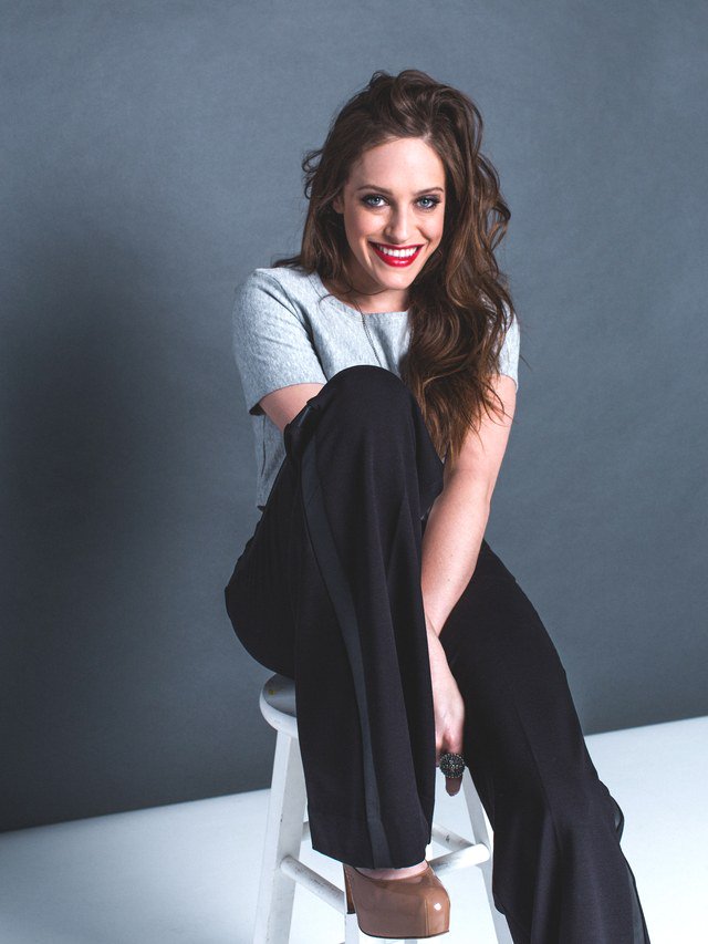 Picture of Carly Chaikin