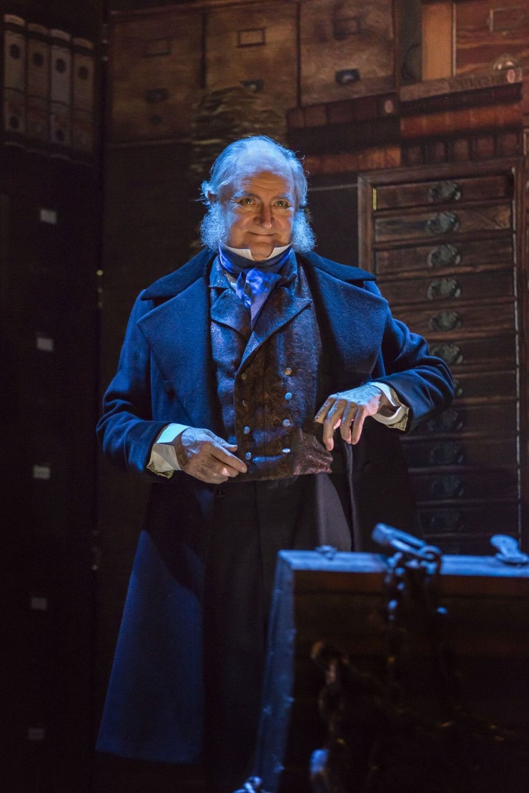Picture of Jim Broadbent