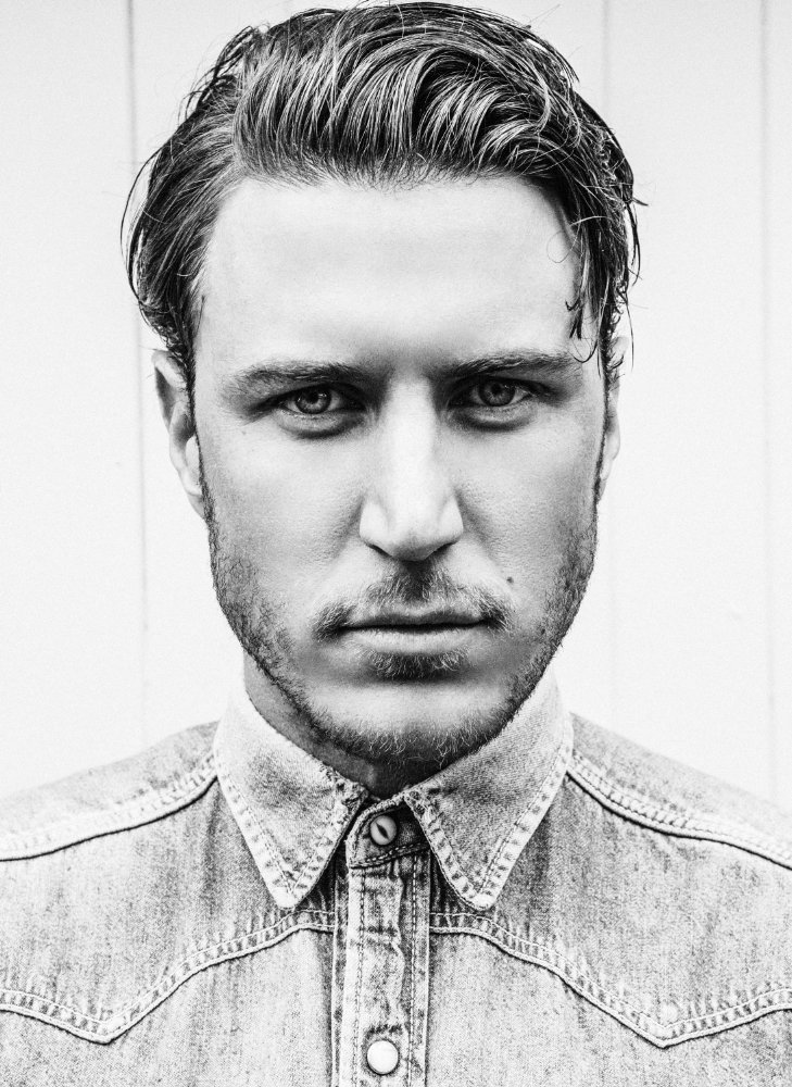 Picture of Aaron Jakubenko