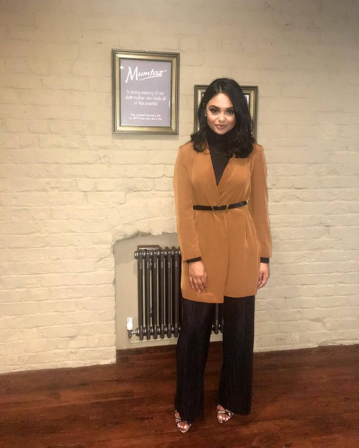Picture of Afshan Azad
