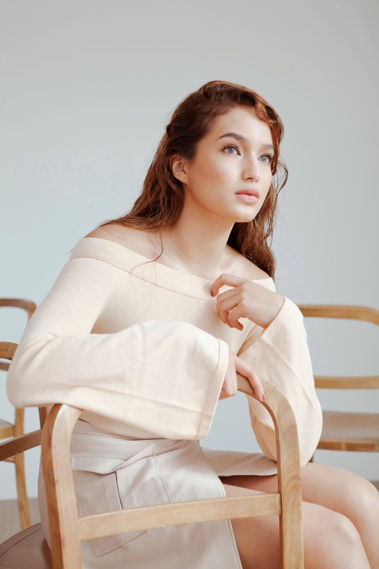 Picture of Sarah Lahbati