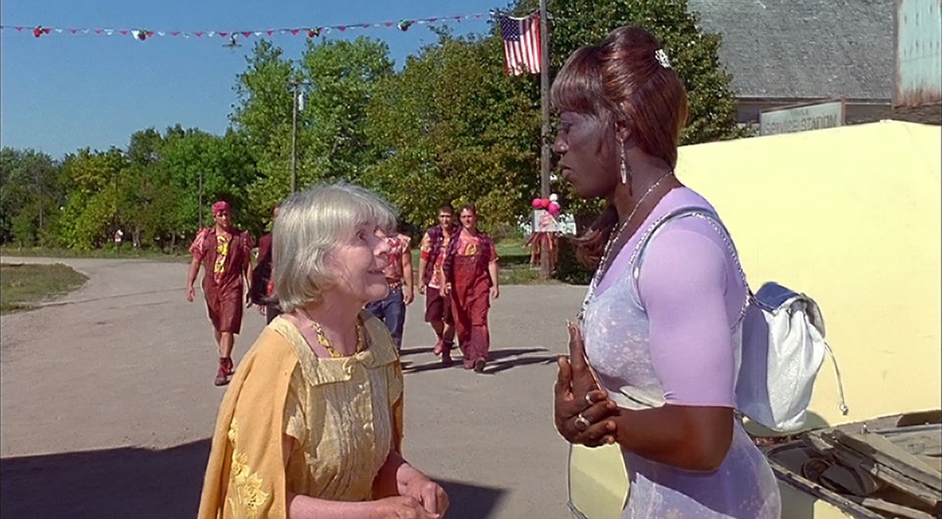 Alice Drummond and Wesley Snipes