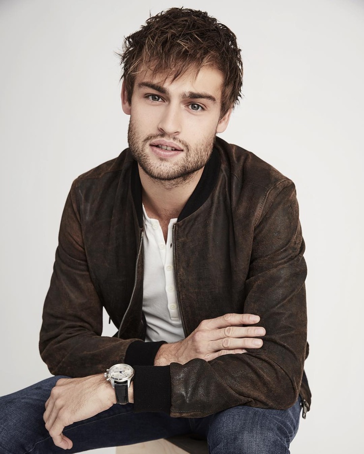 Douglas Booth image