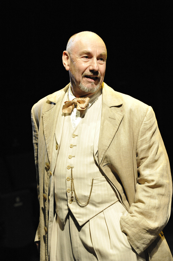 Image of Christopher Ettridge