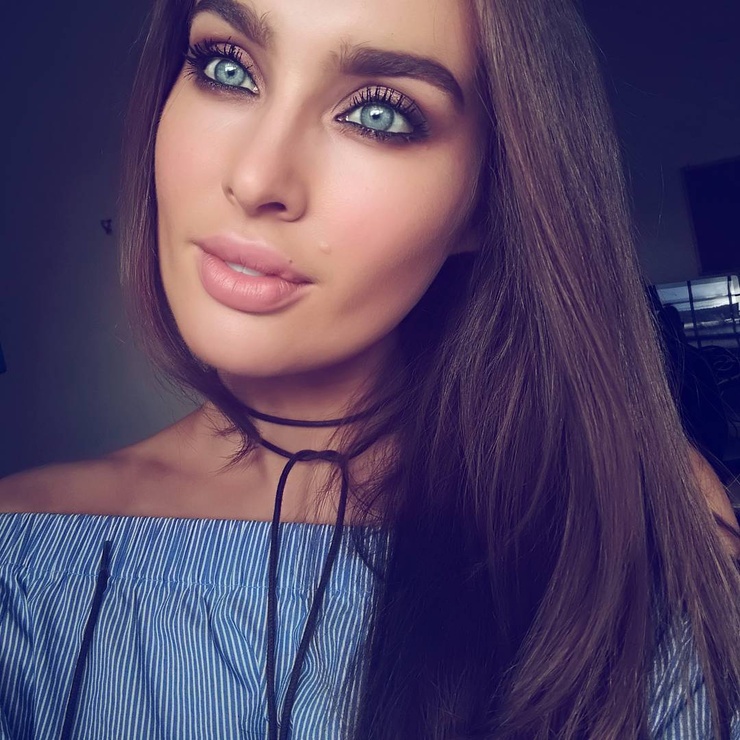 Picture of Rozanna Purcell