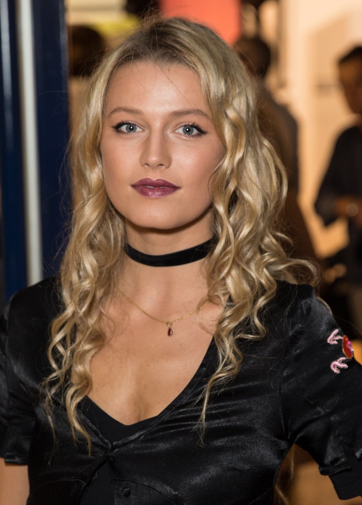 Picture of Lily Travers