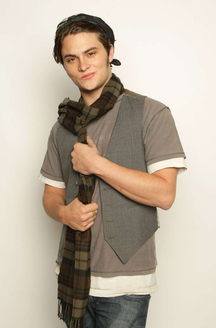Picture of Shiloh Fernandez