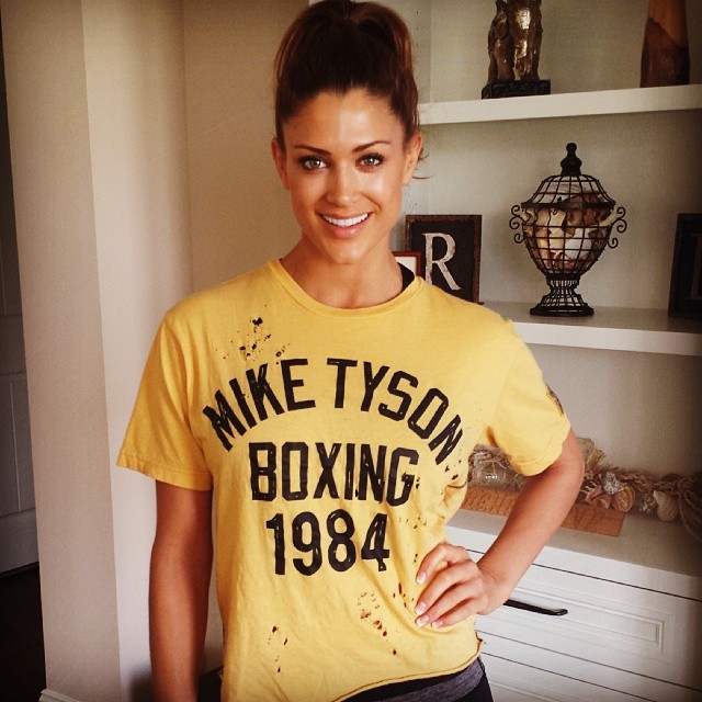 Picture of Eve Torres