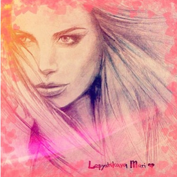 Elle Liberachi image