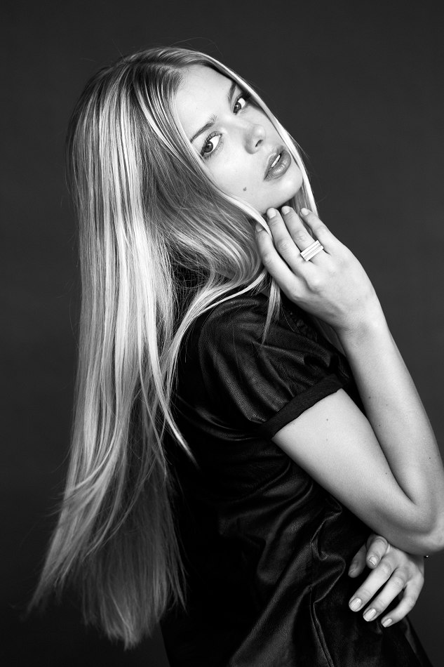 Danielle Knudson picture