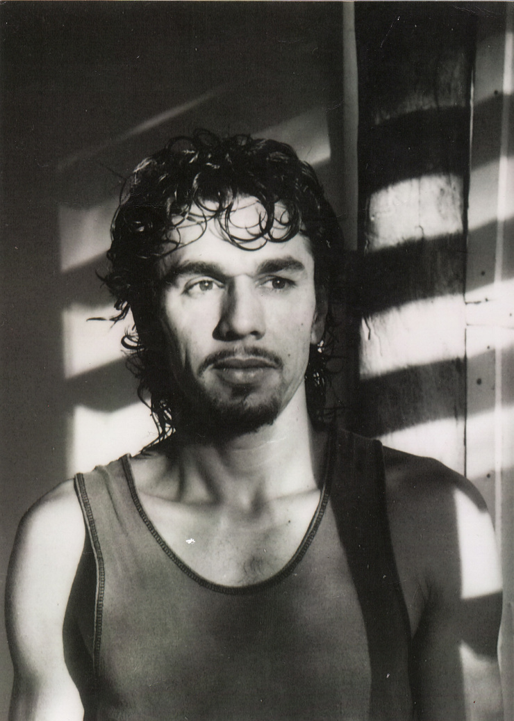 Listal - List the stuff you love! Movies, TV, music, games and books