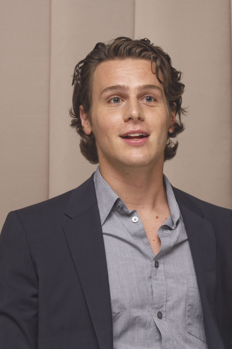 Picture of Jonathan Groff