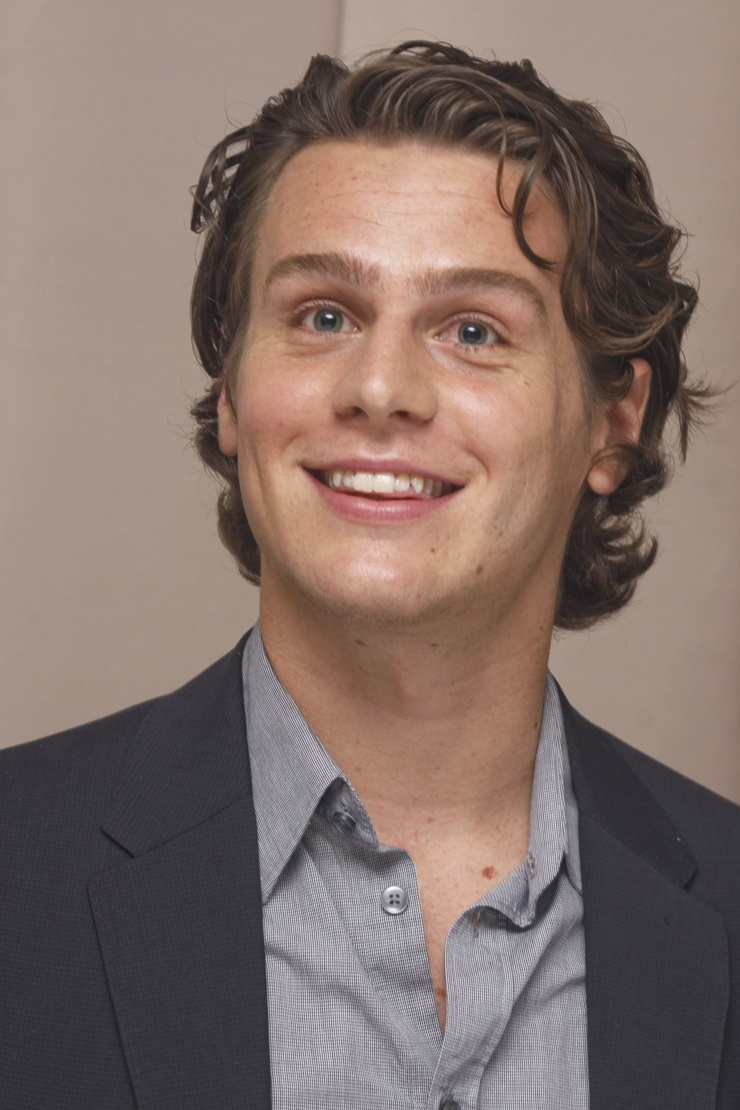 Picture of Jonathan Groff