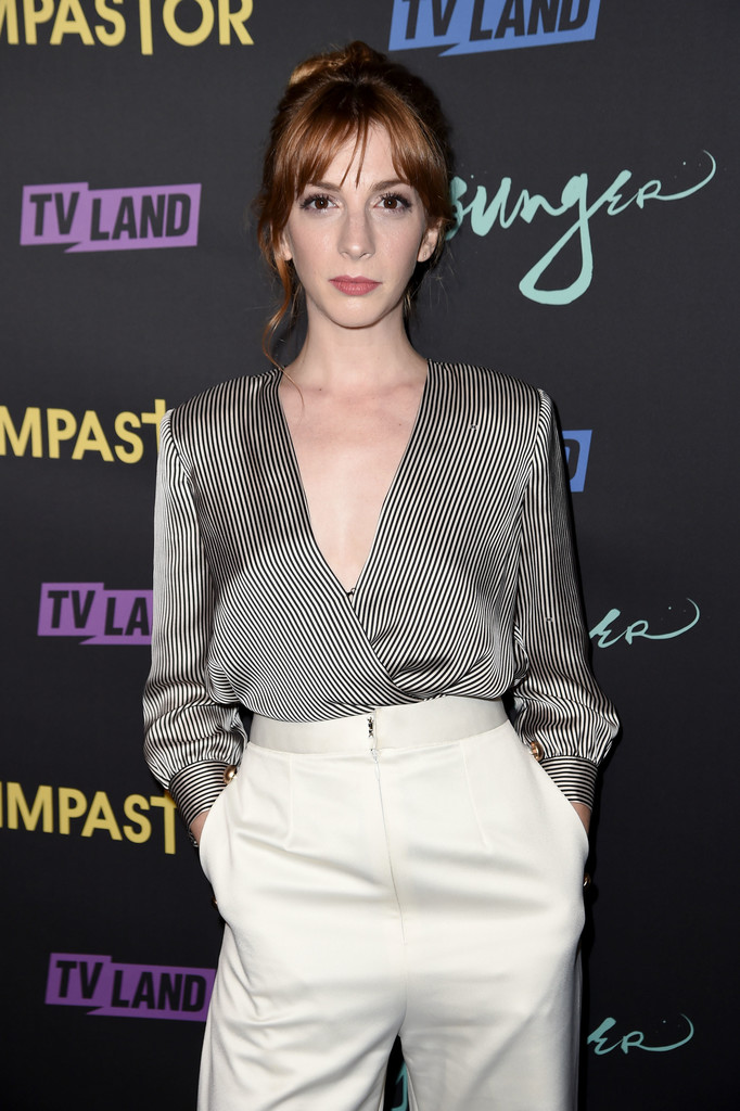 Molly Bernard image