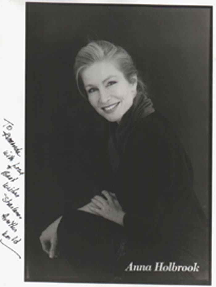 Picture of Anna Kathryn Holbrook