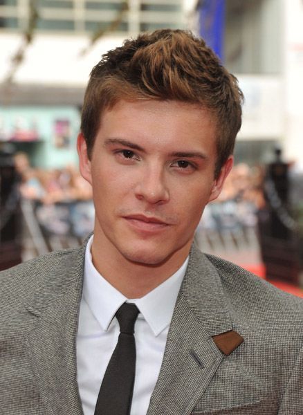 Xavier Samuel image